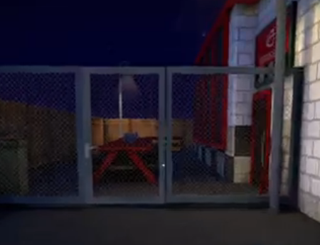 Ice Scream The Missing Guard - Play Online Ice Scream The Missing Guard ...